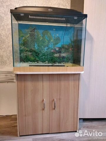 Продам аквариум 135 л с тумбой