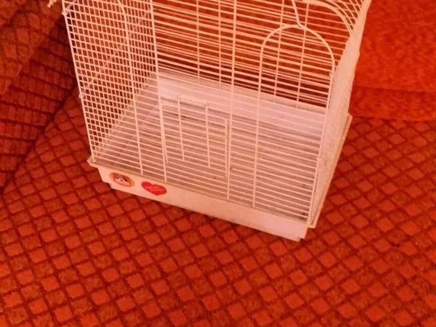 Клетка для попугаев + кормушки, игрушки