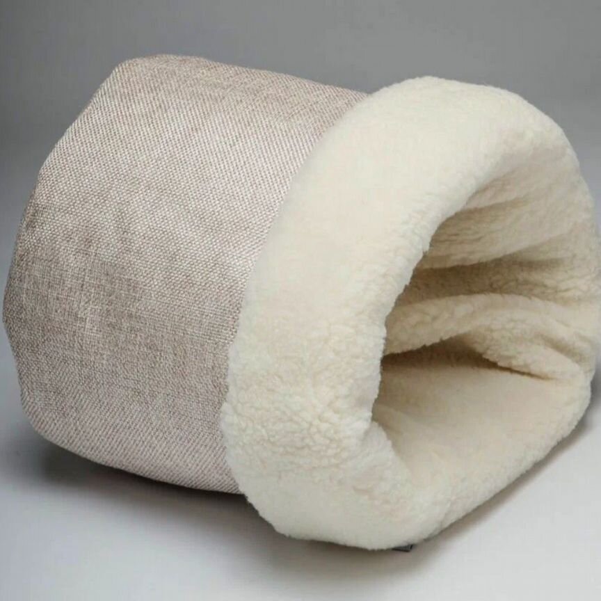 Домик для кошек из овчины