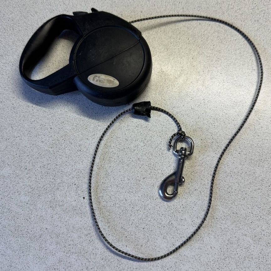 Поводок рулетка flexi xs