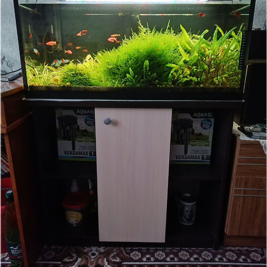 Аквариум с тумбой