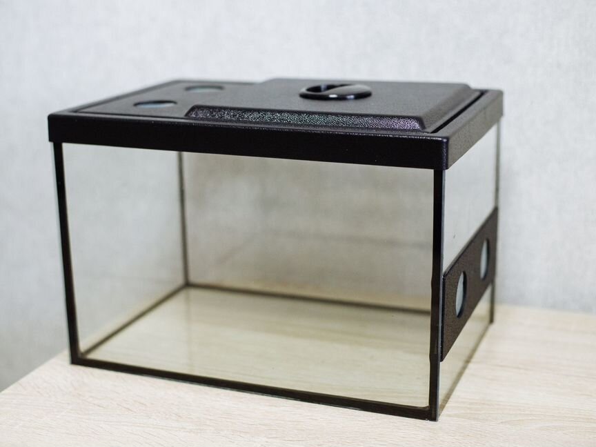 Террариум со сквозной вентиляцией 12 литров