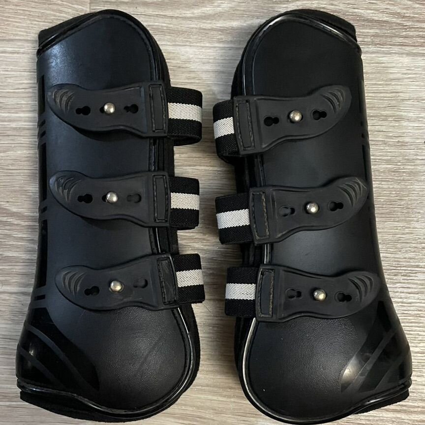 Ногавки для лошади