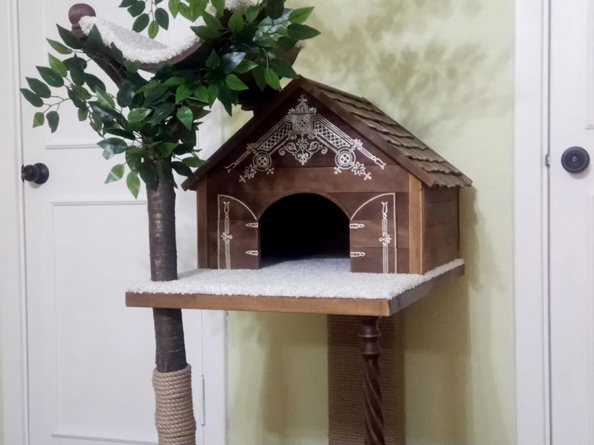 Домик для кошки с когтеточкой "Кошкин дом"