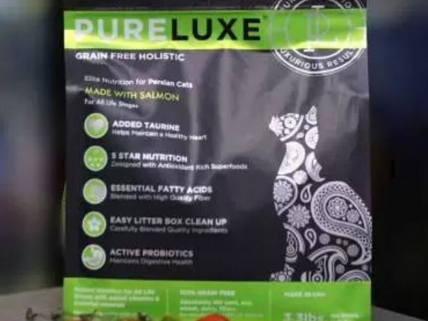 Корм для кошек и собак Pureluxe (США)