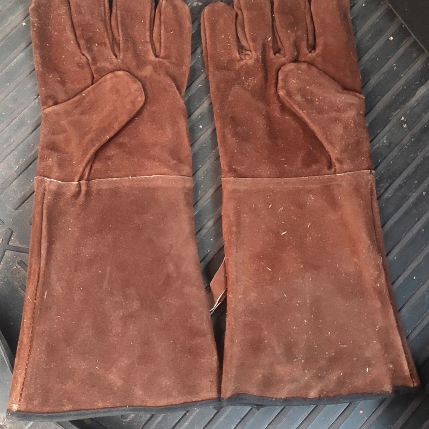 Перчатки ветеринарные защитные