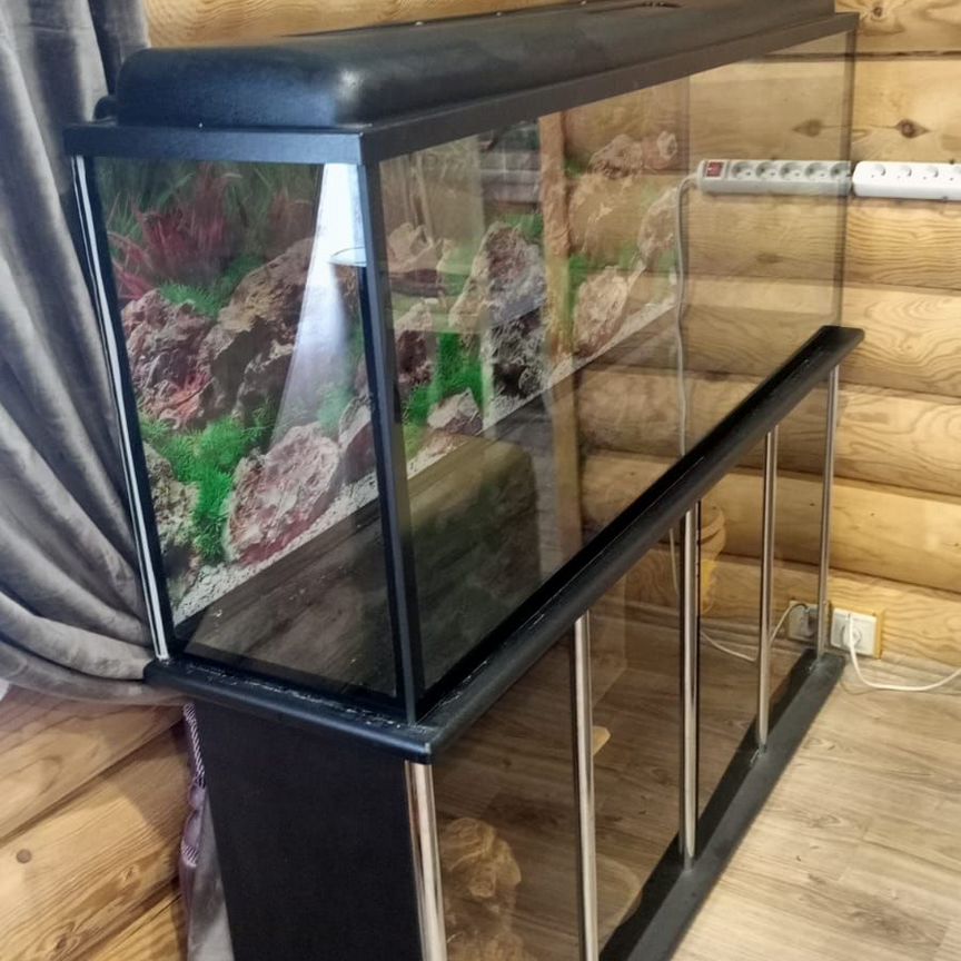 Аквариум с тумбой 200л