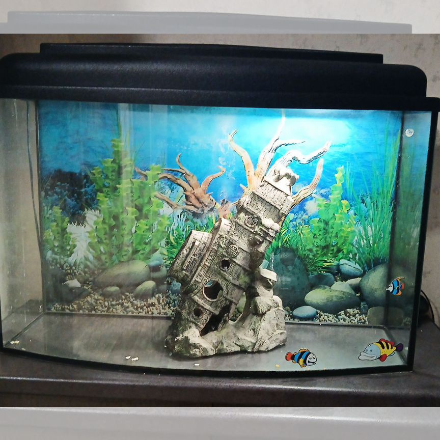 Аквариум с тумбой 100л