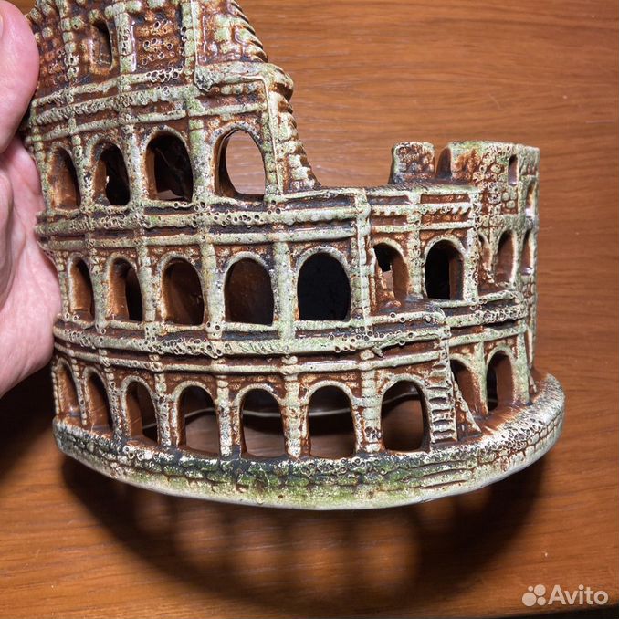 Колизей для аквариума