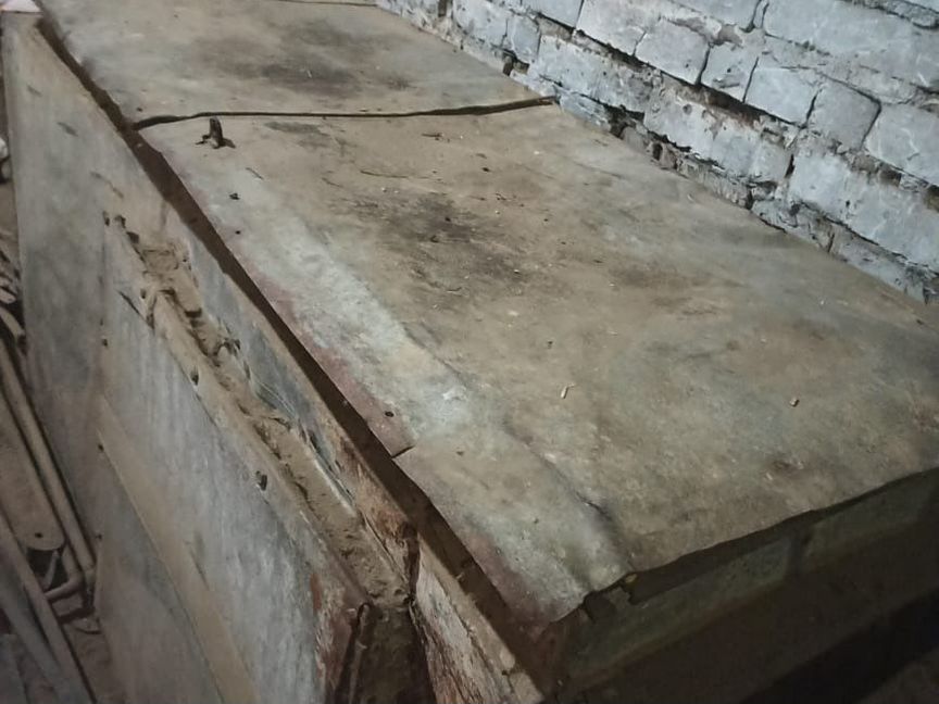 Металлический ларь