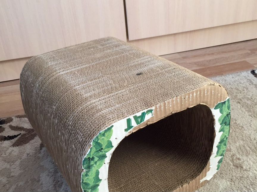 Когтеточка из картона