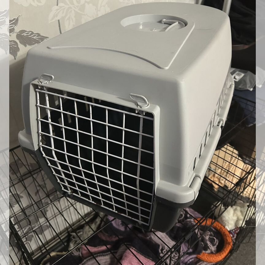 Переноска для животных пластиковая