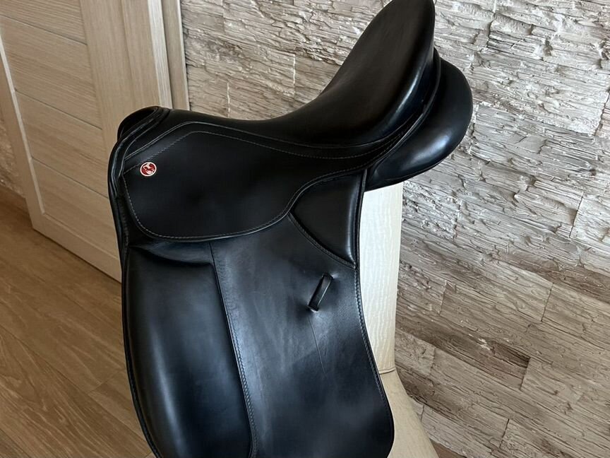 Выездковое седло kieffer