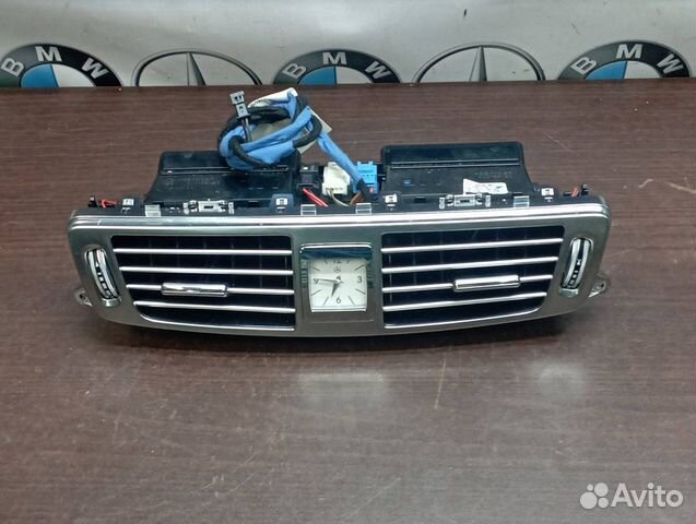 Центральный дефлектор в торпеду Mercedes w218 купить в Москве MERCEDES ...