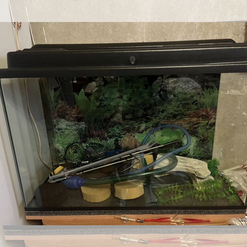 Аквариум с тумбой 70 литров