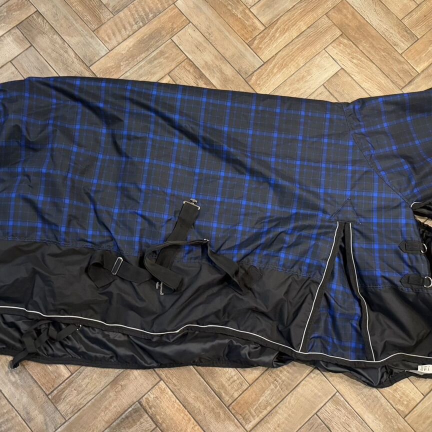 Попона зимняя для лошади 145 с капором