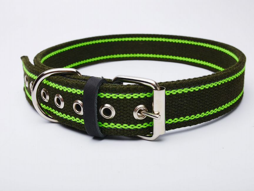 Ошейники и поводки для собак