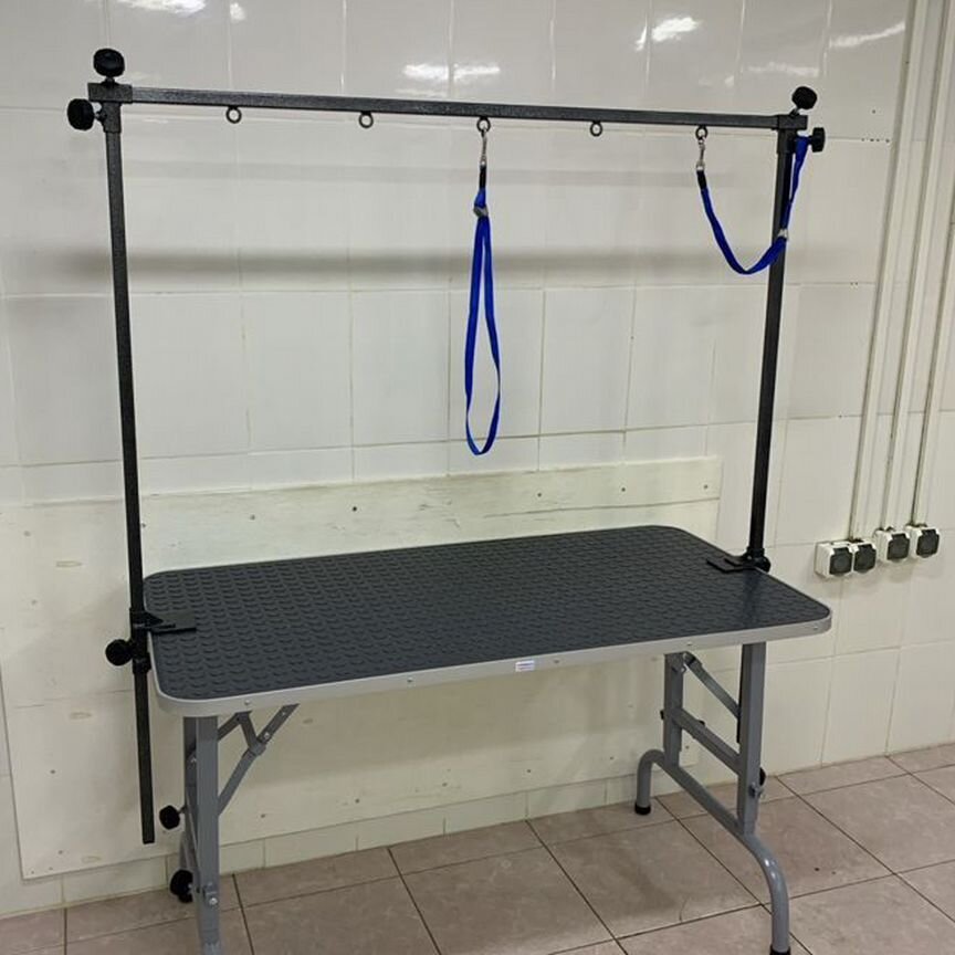 Стол для груминга с П-кронштейном