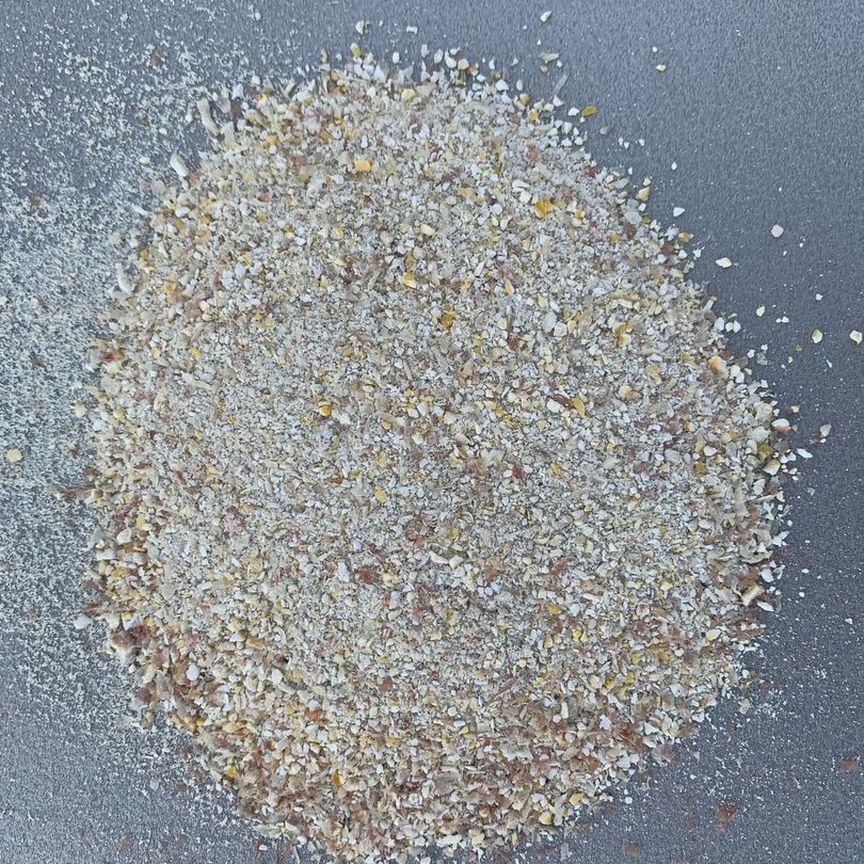 Гороховая и кукурузная мука.Жмых