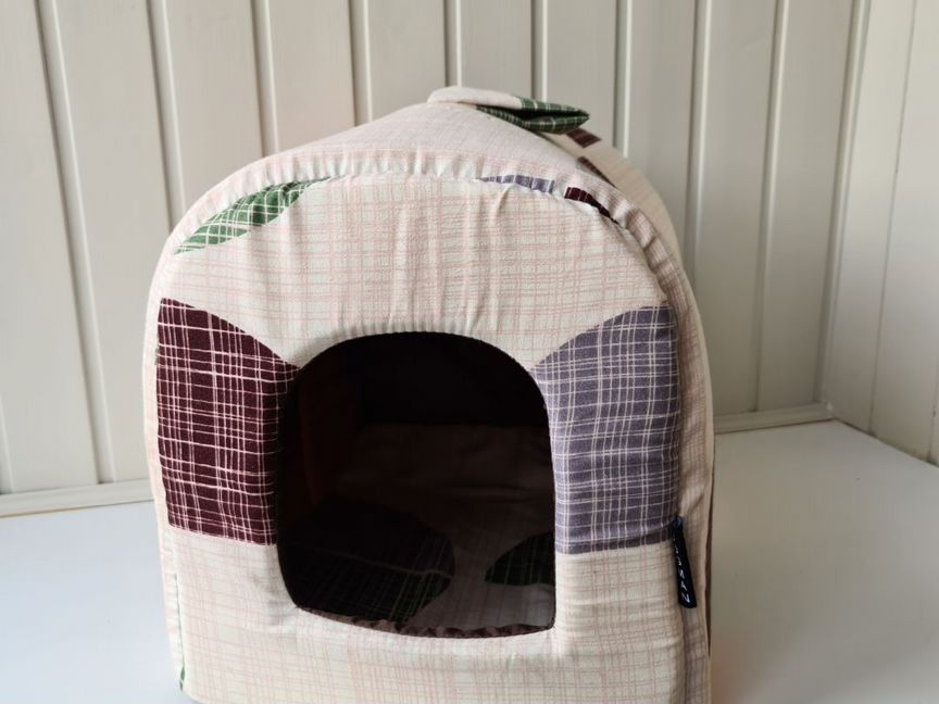 Домик для кошки и лотки