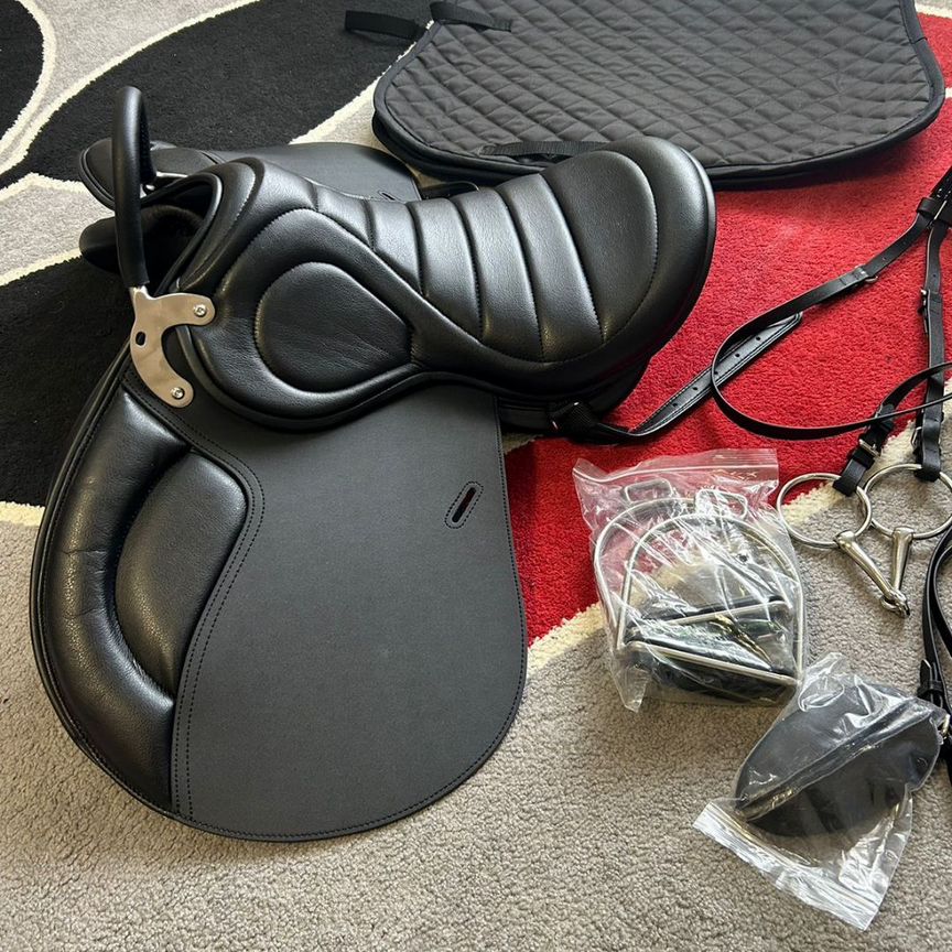 Седло для лошади