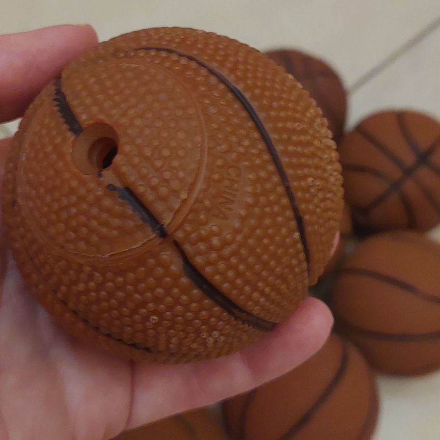 Мячик для собак без пищалки