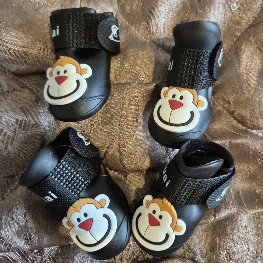 Резиновые сапожки для собачек мелких пород