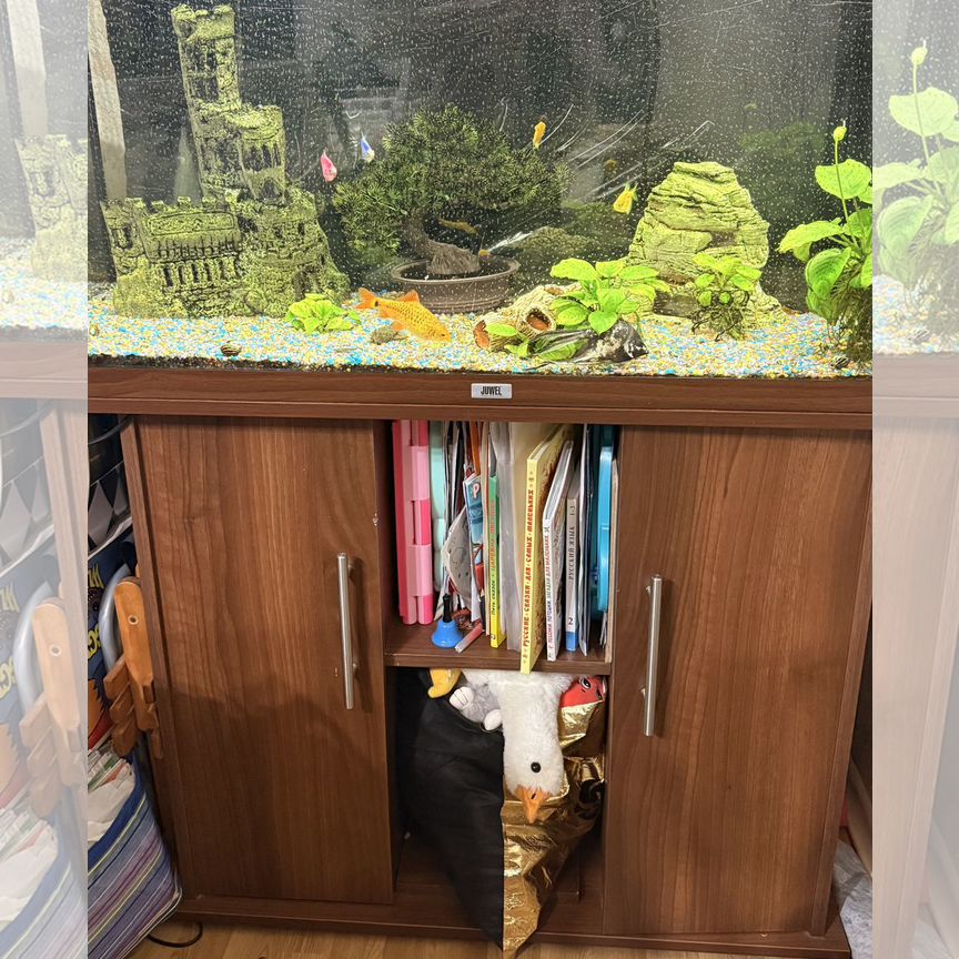 Аквариум с тумбой 200л