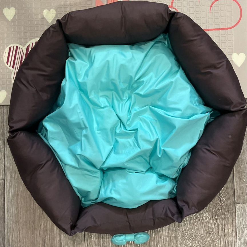 Лежанка большая для кота