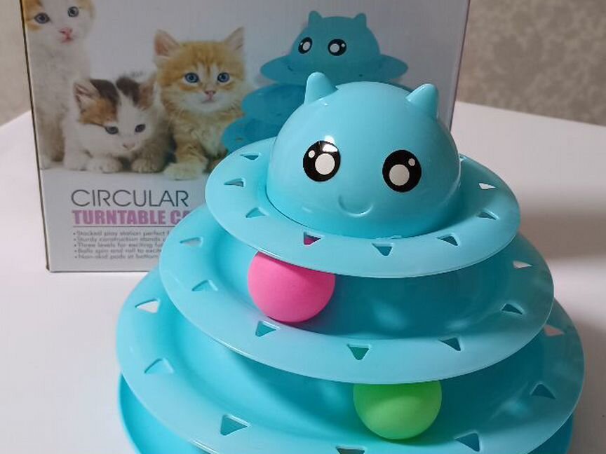 Игрушка "Пирамидка с мячиками для кошек"