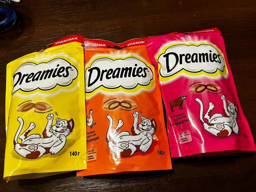 Лакомство для кошек Dreamies 140 гр