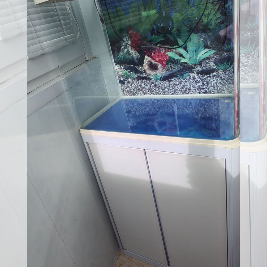 Аквариум с тумбой RS-600EF