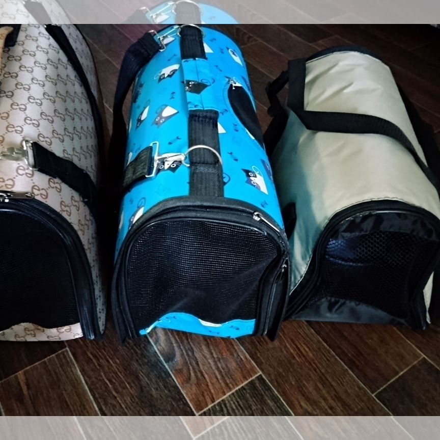 Переноска для собак в самолет