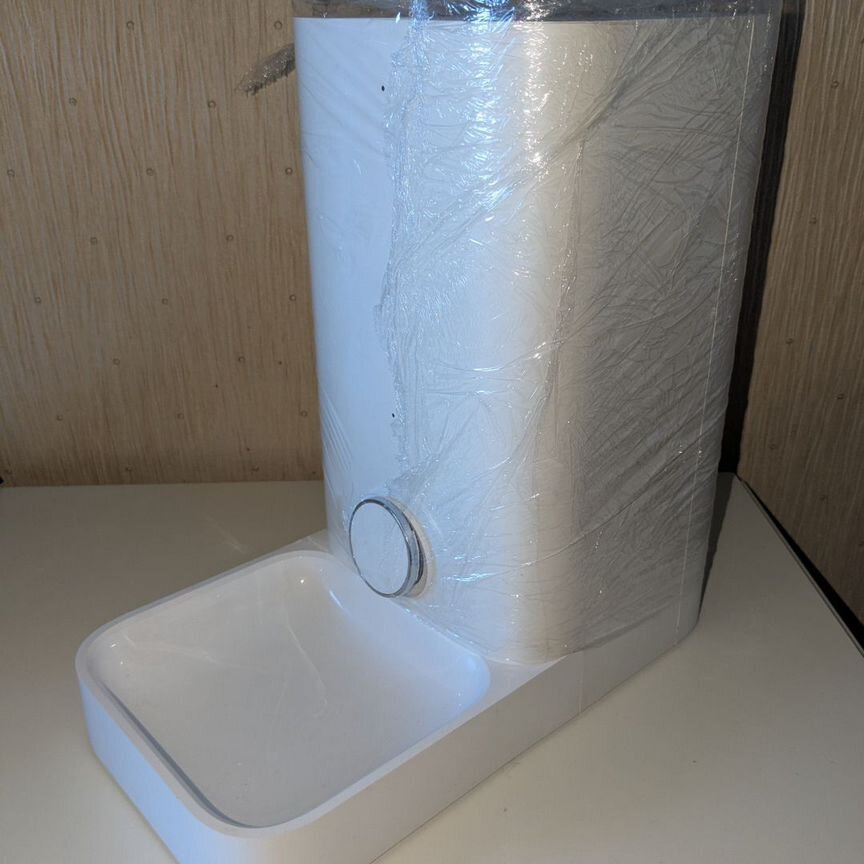 Автоматическая кормушка для кошек