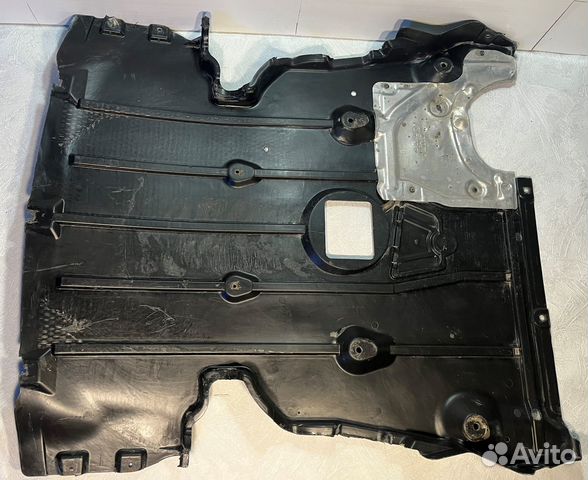 Защита двигателя BMW E87 купить в Краснодаре BMW 51757129318 | Авито