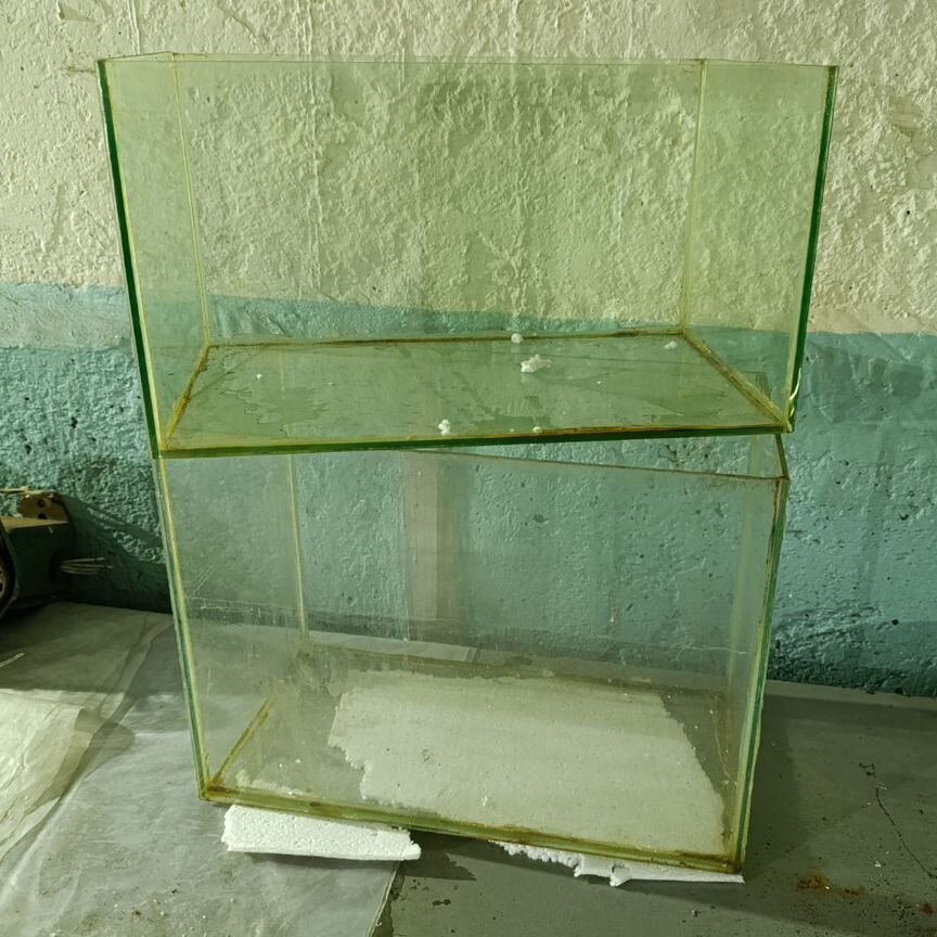 Два аквариума 17 и 30 литров