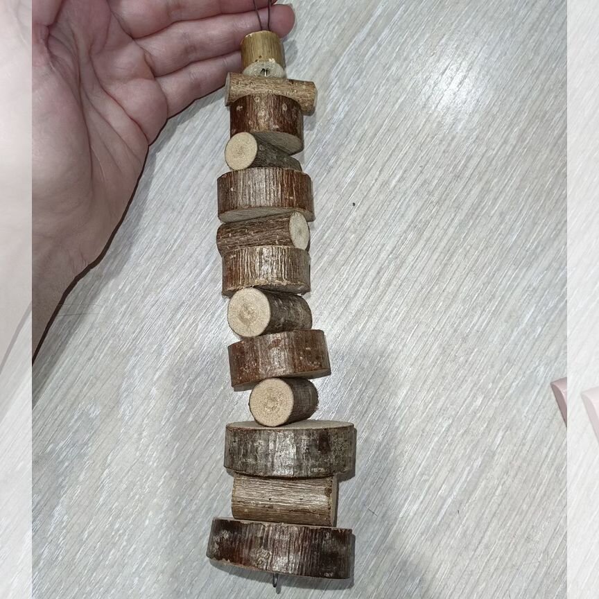 Игрушка для птиц и грызунов