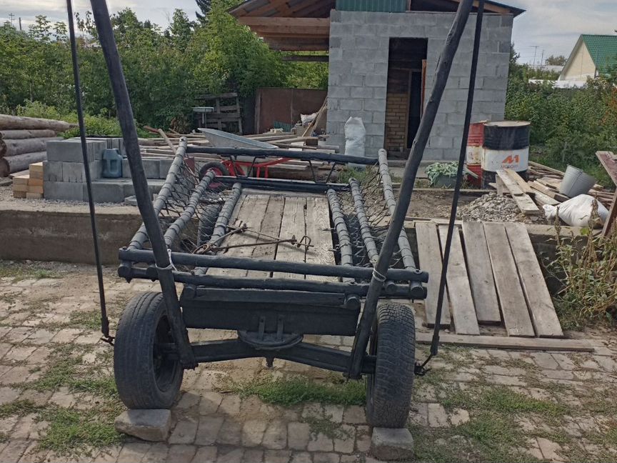 Телега для лошади