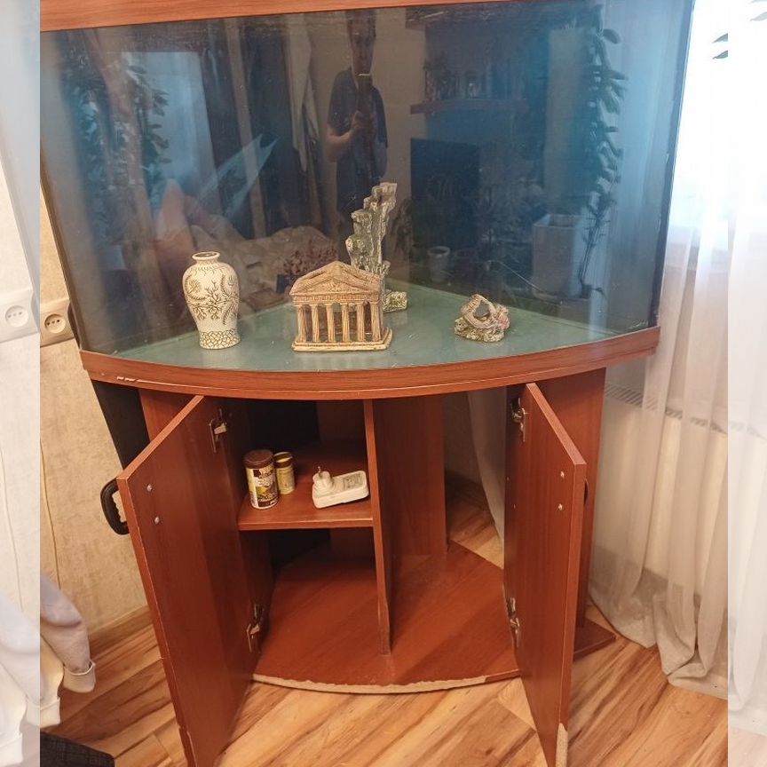 Аквариум с тумбой 350 литров