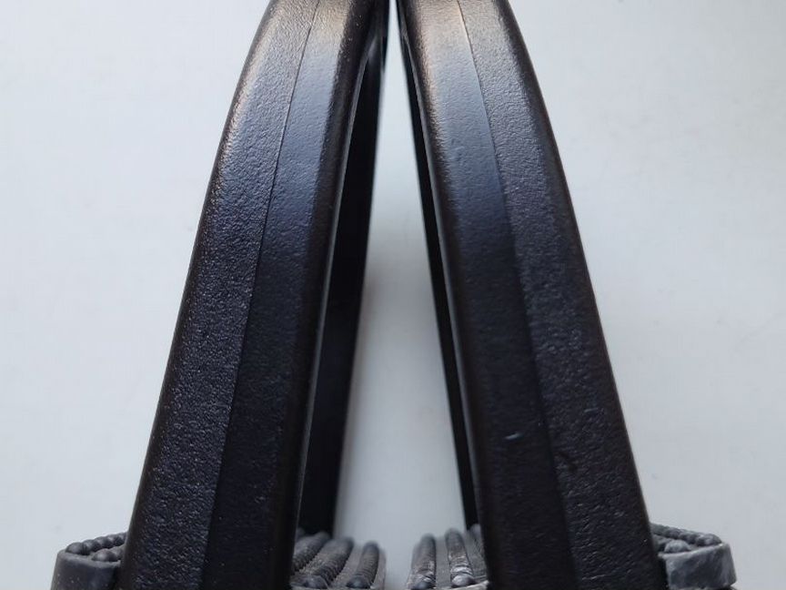 Стремена для лошади новые