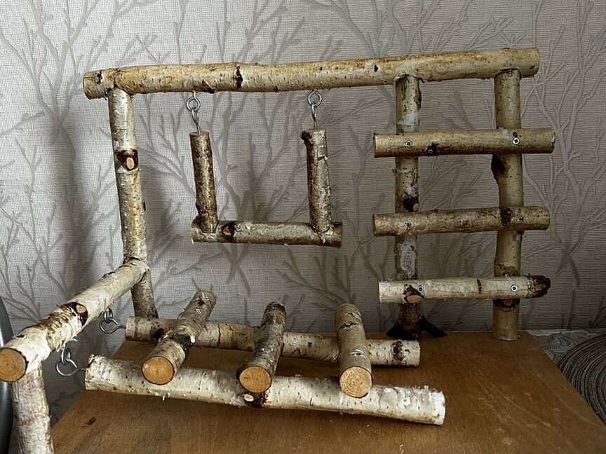 Игровая площадка для попугая