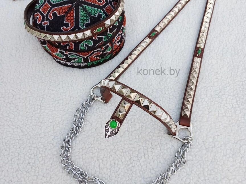 Аладжа,выводное оголовье/недоуздок для ахалтекинца