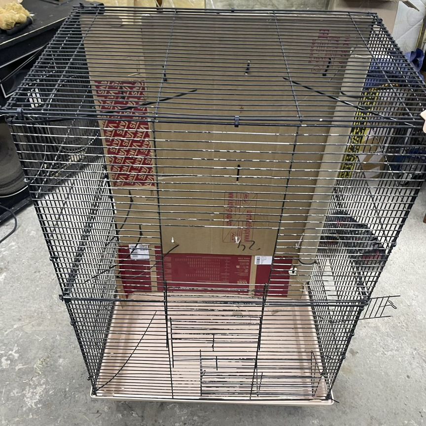 Клетка для птиц и грызунов большая