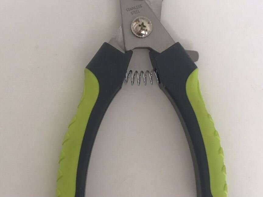 Когтерезка для собак