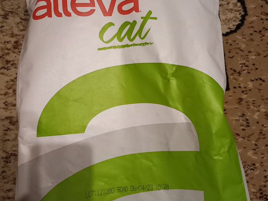 Корм для кошек Alleva Holistic, 4,7 кг, просрочен