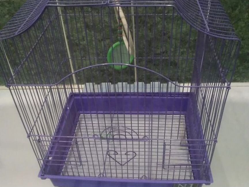 Продам клетку для птички