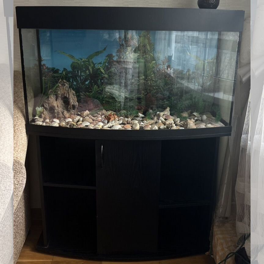 Аквариум с тумбой