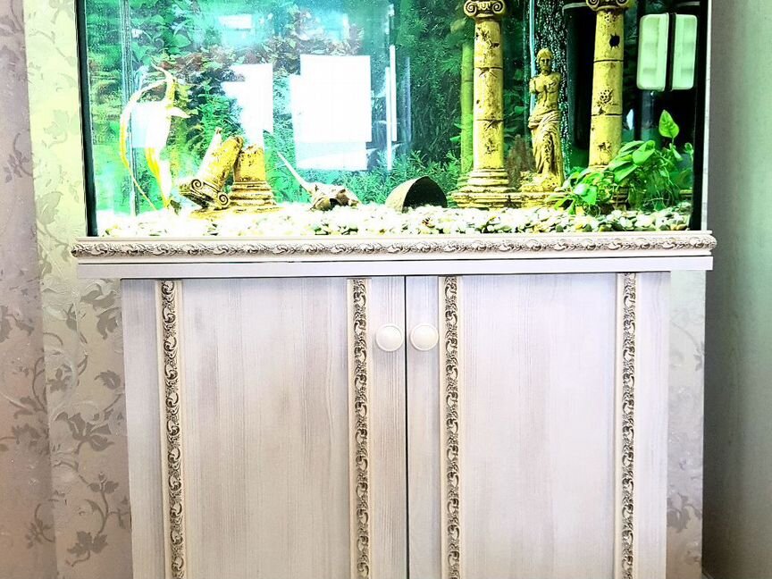 Аквариум с тумбой 100 л полный комплект