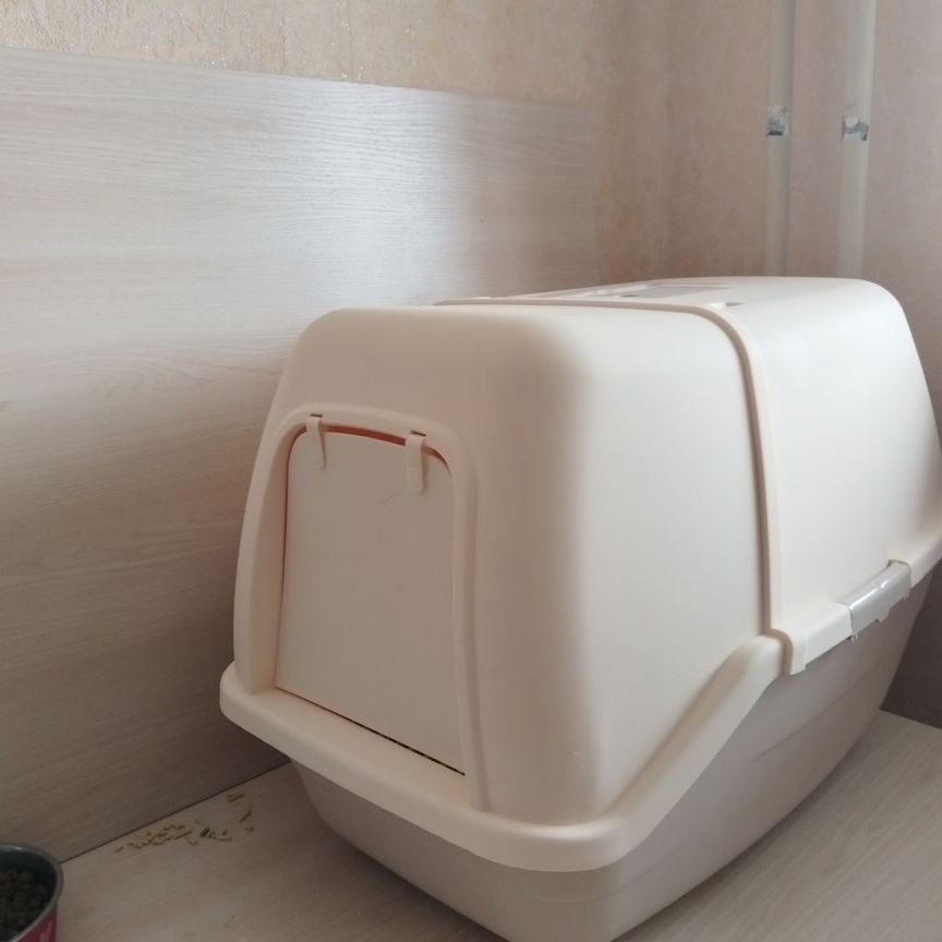 Лоток закрытый новый