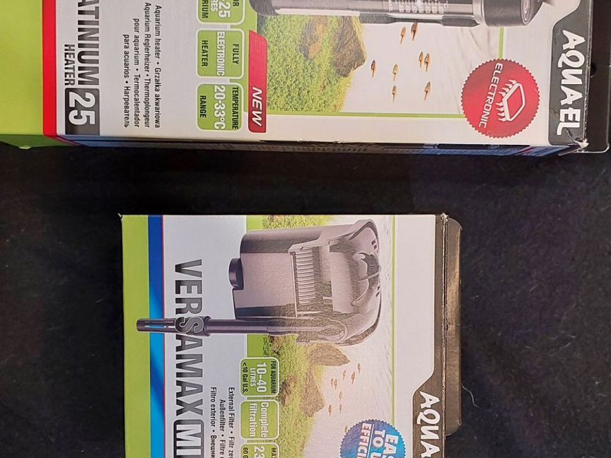 Аквариум с оборудованием